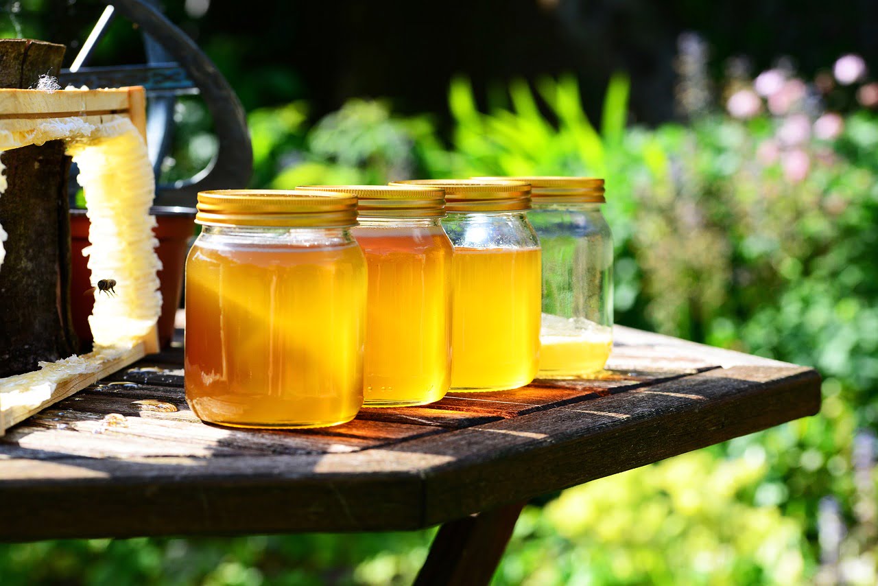 Expert Guide to Honey Packaging Solutions | Lintyco Packaging